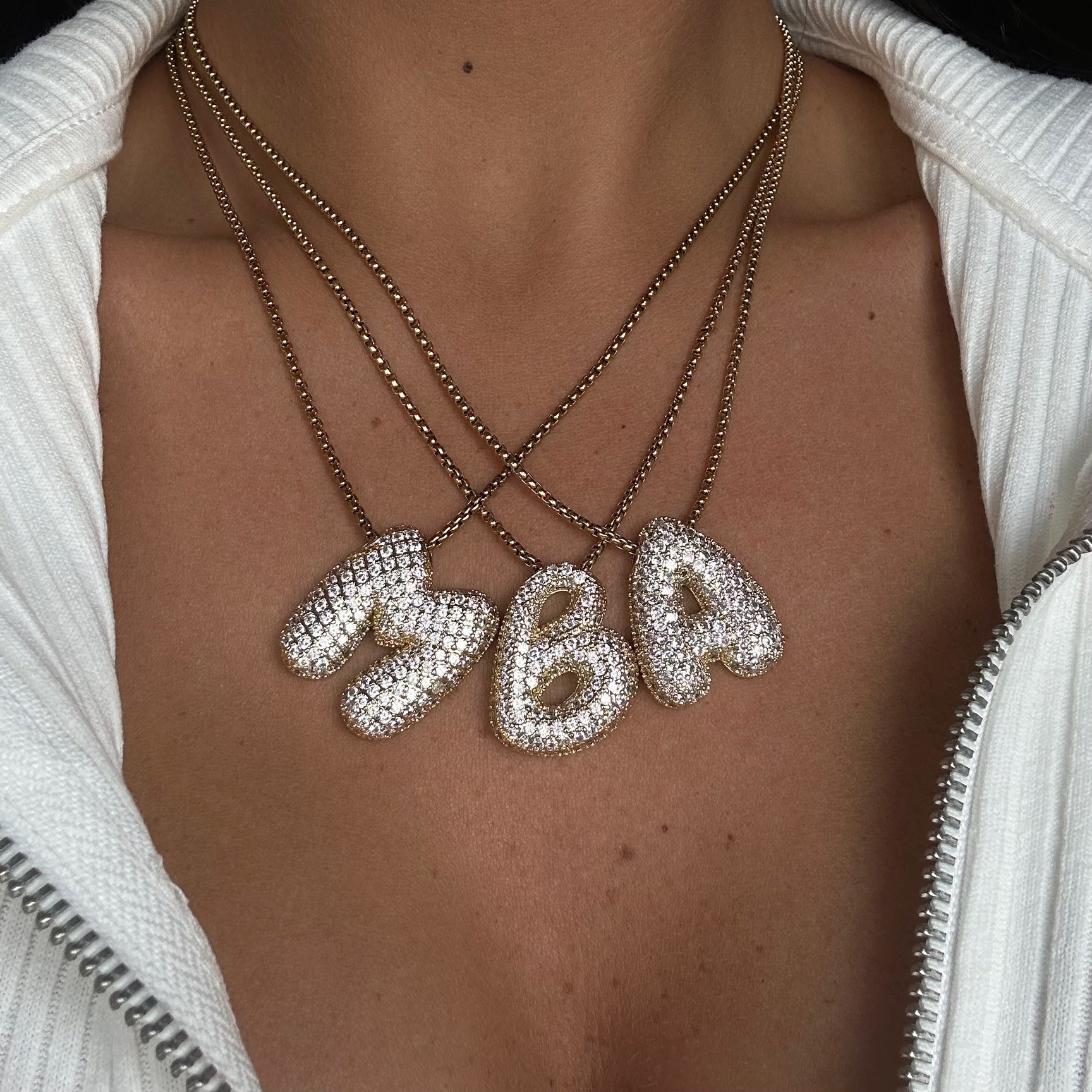 Isabela Initial Necklace (Gold) – Icy Szn